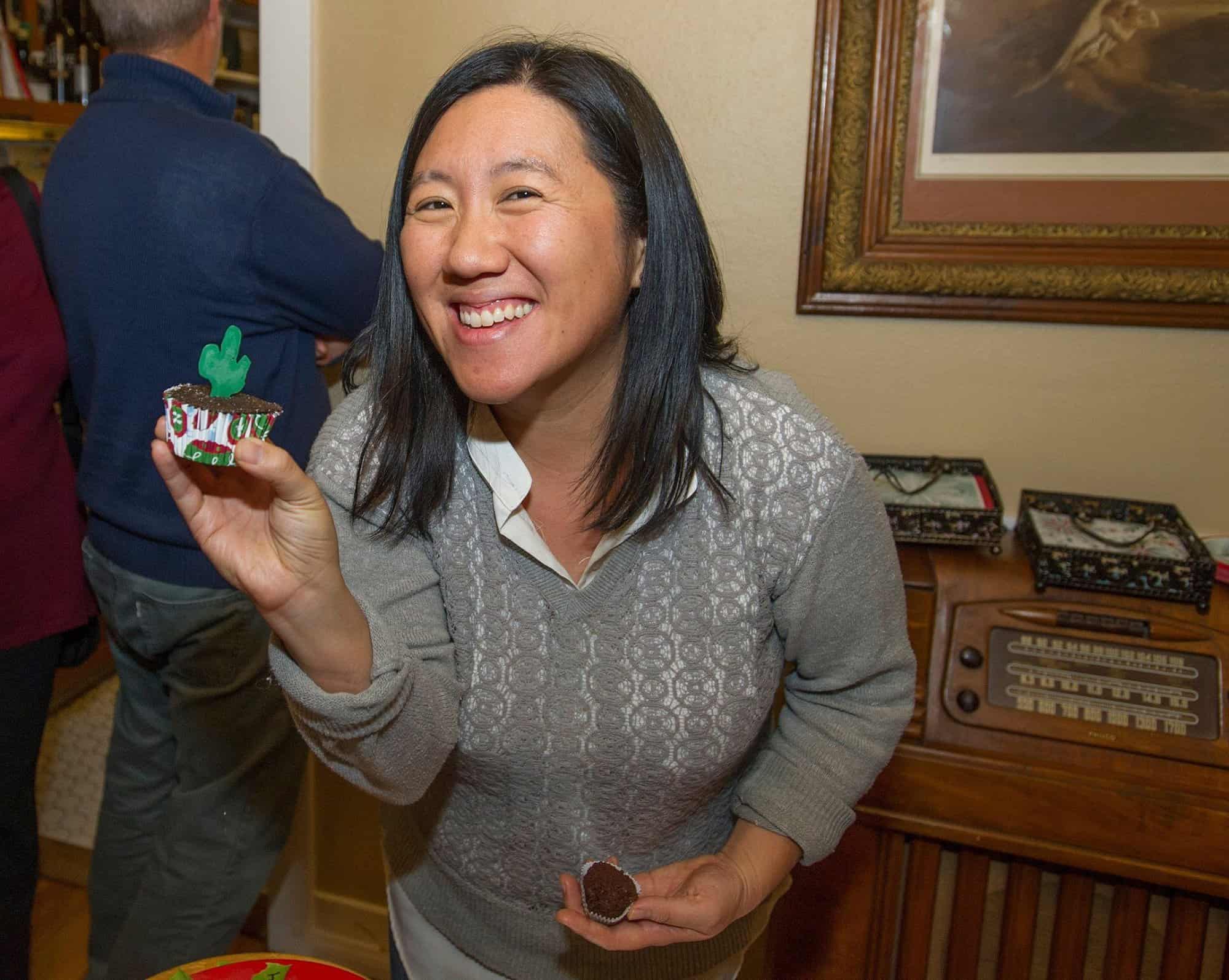 #MediaMonday – Terry Tang - HMA PR